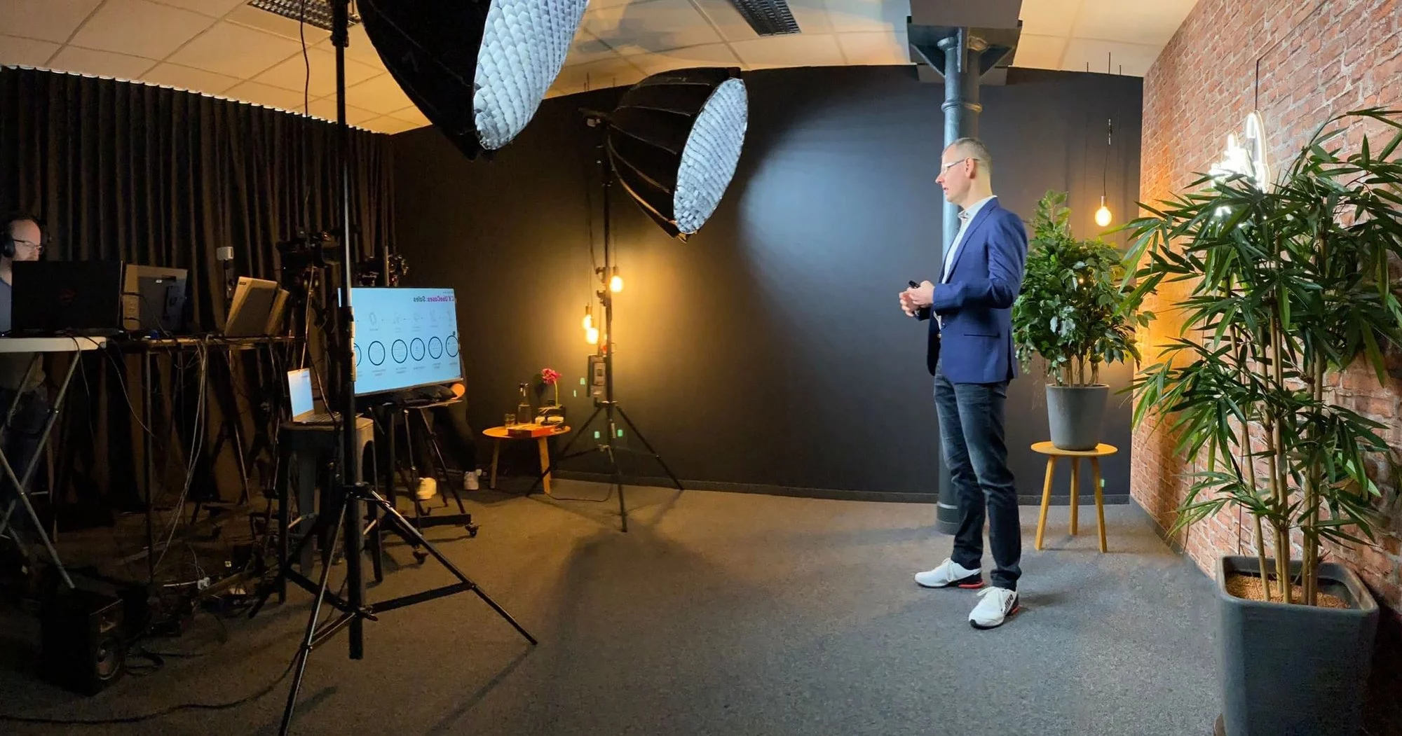 SAP CX Webinare | Expertenwissen on Demand